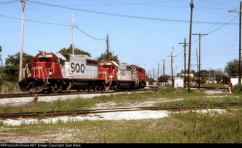 SOO 6623, 6620, and CP 5500